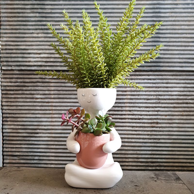 Yoga planter – Designer Dirt